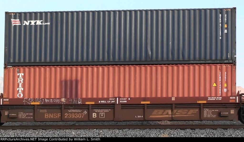 WB Stack Frt at Erie NV W MTSs -68